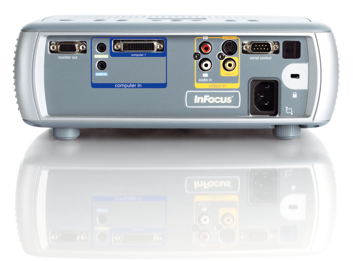 InFocus Projector: InFocus LP540 XGA LCD