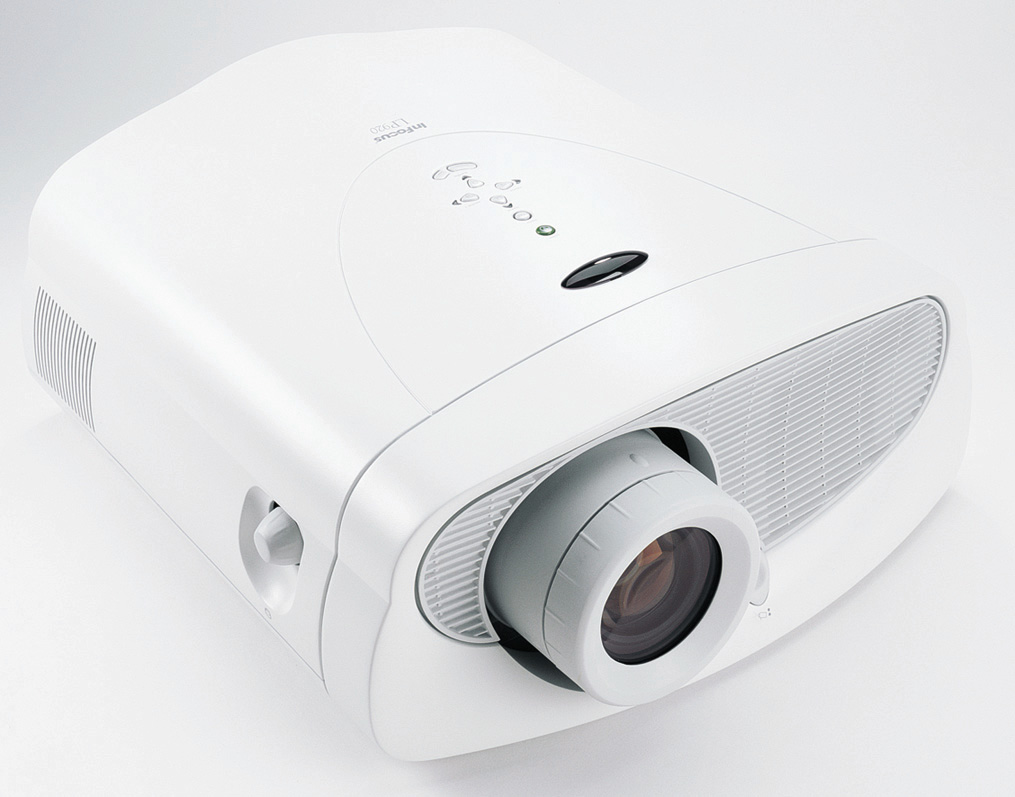 InFocus Projector: InFocus LP920 XGA LCD