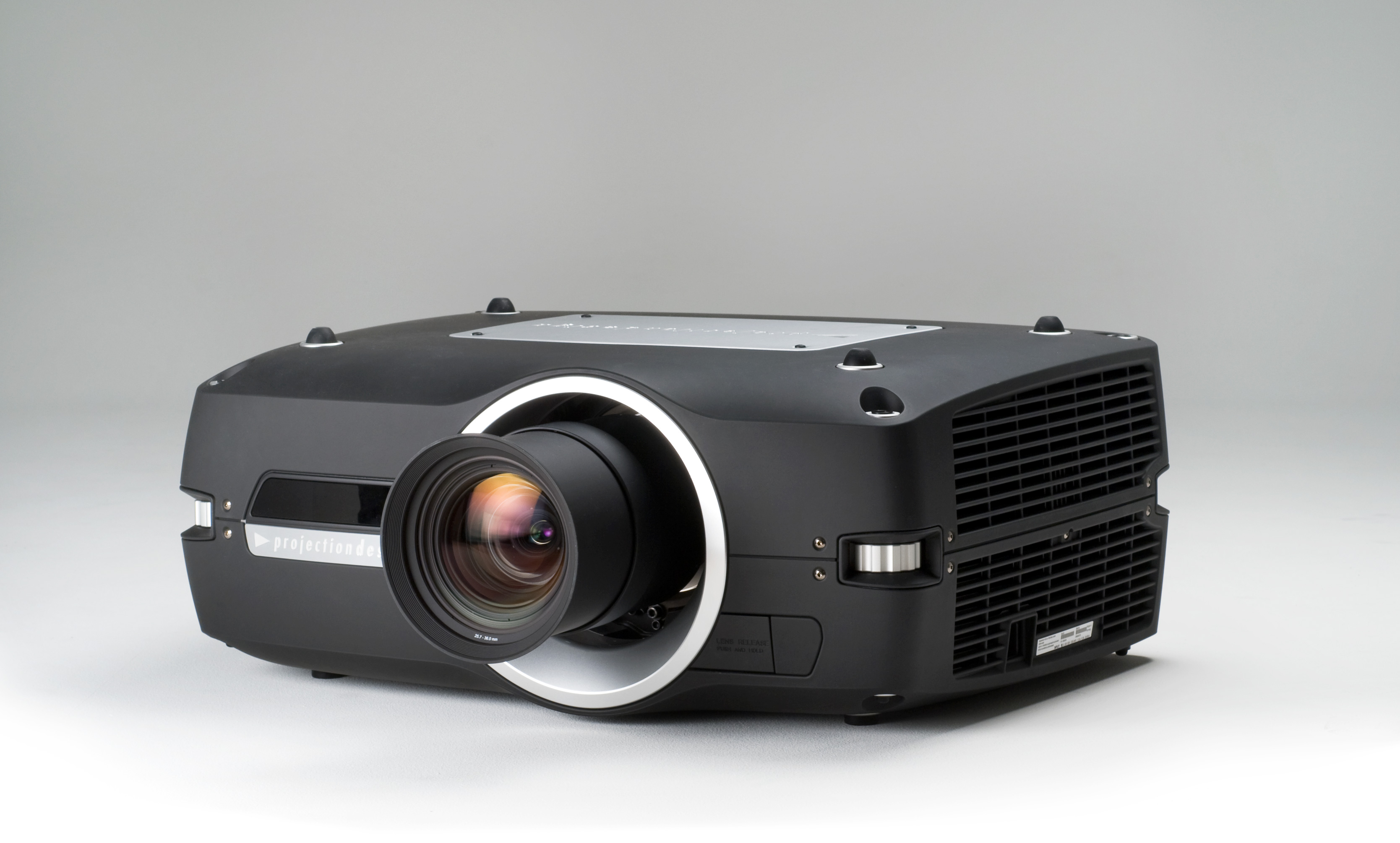 projectiondesign Projector: projectiondesign F80 wuxga WUXGA DLP